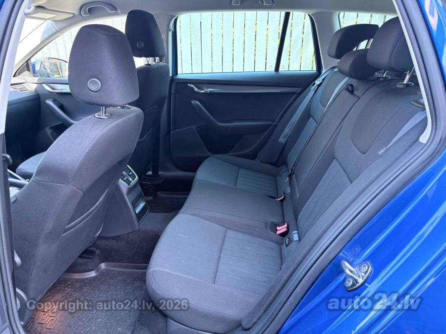 Blue Skoda Octavia 2019 in Tallinn, with an engine capacity of 1.50 L and mileage of 96 thousand km for 13900 €, photo 16 on AUTOMOTO.COM.LV