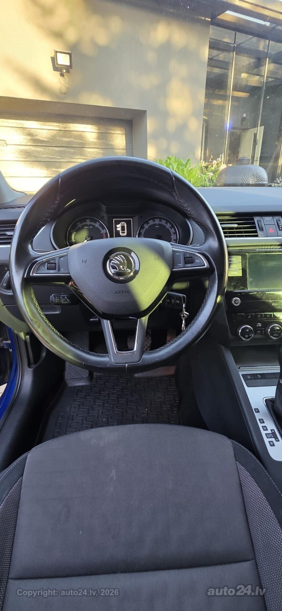 Zils Skoda Octavia 2019 Tallina, ar dzinēja tilpumu 1.50 L un nobraukumu 195 tūkst. km par 8700 €, foto 5 vietnē AUTOMOTO.COM.LV