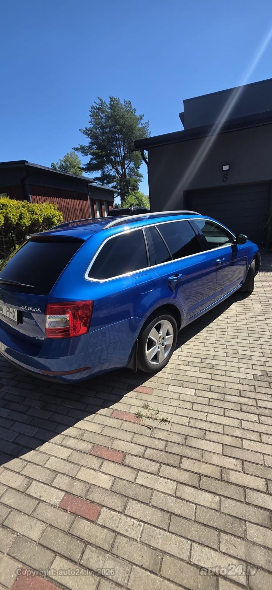 Zils Skoda Octavia 2019 Tallina, ar dzinēja tilpumu 1.50 L un nobraukumu 195 tūkst. km par 8700 €, foto 12 vietnē AUTOMOTO.COM.LV