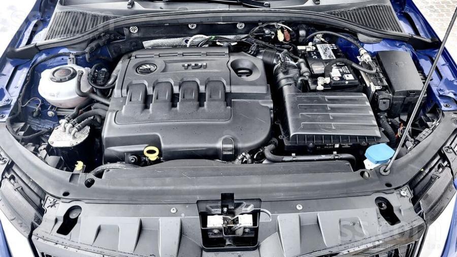 Zils Skoda Octavia 2019 Aizkraukle, ar dzinēja tilpumu 2.00 L un nobraukumu 240 tūkst. km par 9700 €, foto 8 vietnē AUTOMOTO.COM.LV