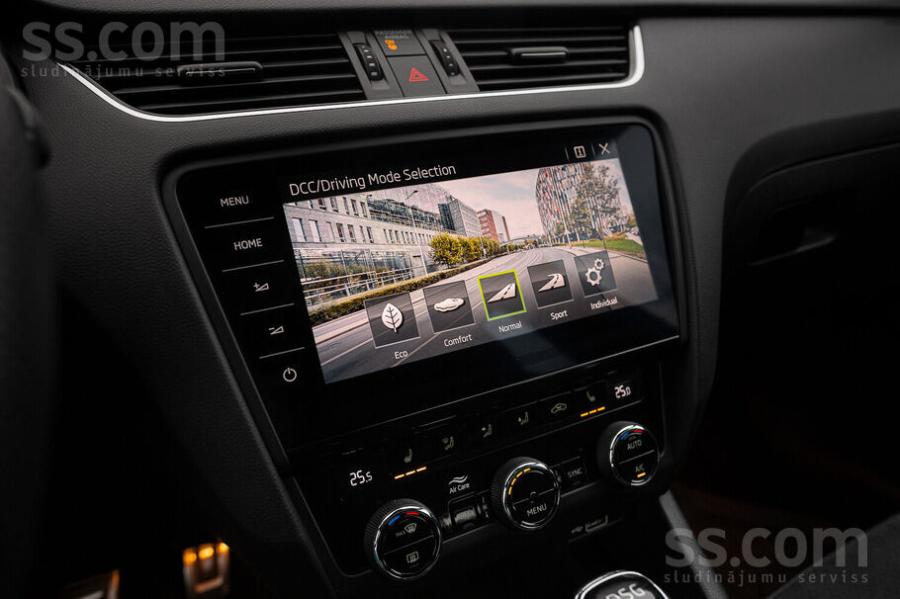 Zils Skoda Octavia 2019 Jelgava, ar dzinēja tilpumu 2.00 L un nobraukumu 221 tūkst. km par 18700 €, foto 20 vietnē AUTOMOTO.COM.LV