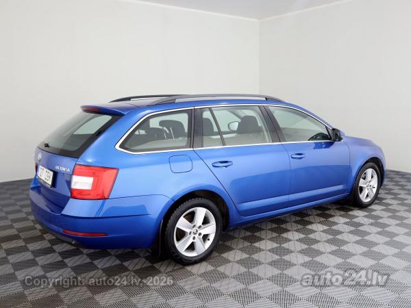 Blue Skoda Octavia 2019 in Tallinn, with an engine capacity of 1.50 L and mileage of 219 thousand km for 3499 €, photo 3 on AUTOMOTO.COM.LV