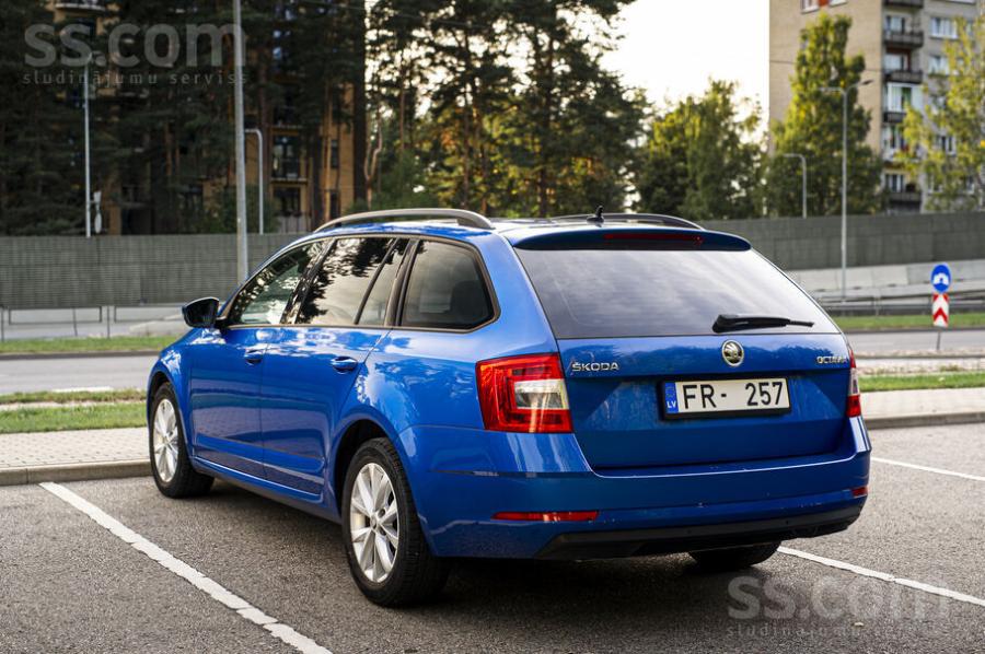 Blue Skoda Octavia 2019 in Riga, with an engine capacity of 1.60 L and mileage of 249 thousand km for 9700 €, photo 4 on AUTOMOTO.COM.LV