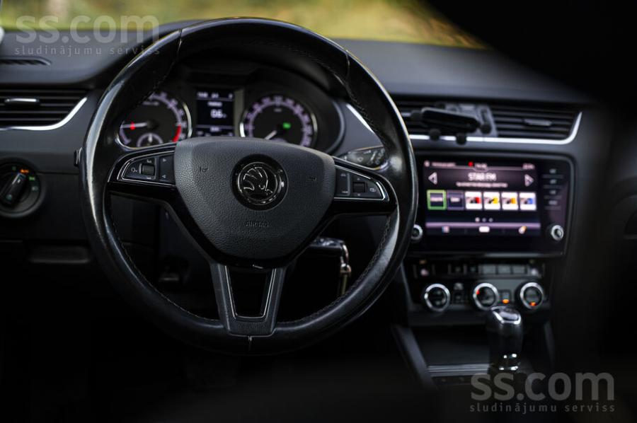 Blue Skoda Octavia 2019 in Riga, with an engine capacity of 1.60 L and mileage of 249 thousand km for 9700 €, photo 9 on AUTOMOTO.COM.LV