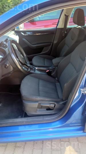Blue Skoda Octavia 2019 in Riga, with an engine capacity of 1.50 L and mileage of 173 thousand km for 8500 €, photo 10 on AUTOMOTO.COM.LV