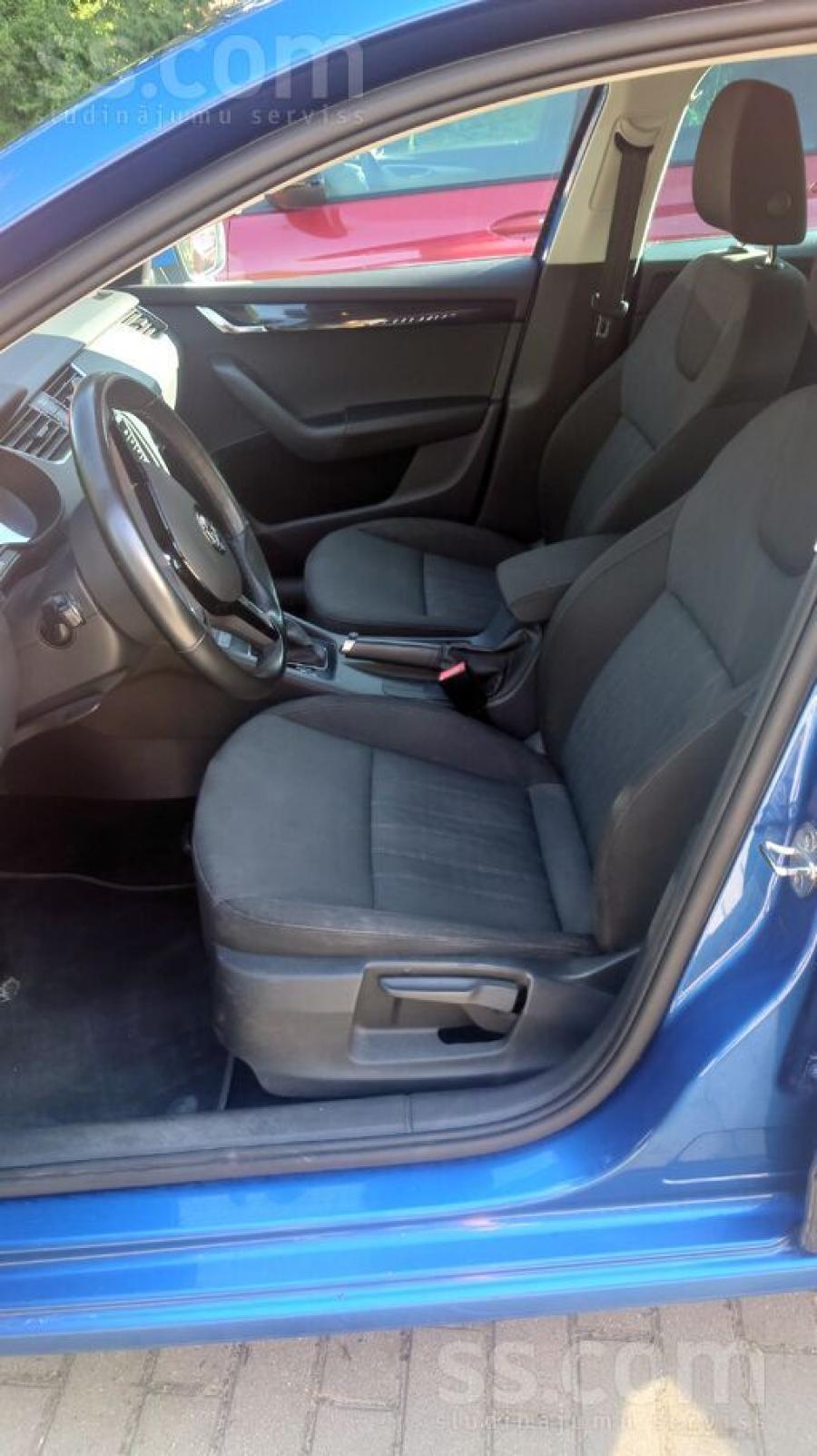 Blue Skoda Octavia 2019 in Riga, with an engine capacity of 1.50 L and mileage of 173 thousand km for 8500 €, photo 10 on AUTOMOTO.COM.LV