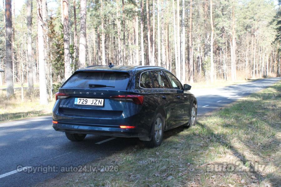 Zils Skoda Octavia 2020 Tallina, ar dzinēja tilpumu 2.00 L un nobraukumu 105 tūkst. km par 19900 €, foto 12 vietnē AUTOMOTO.COM.LV