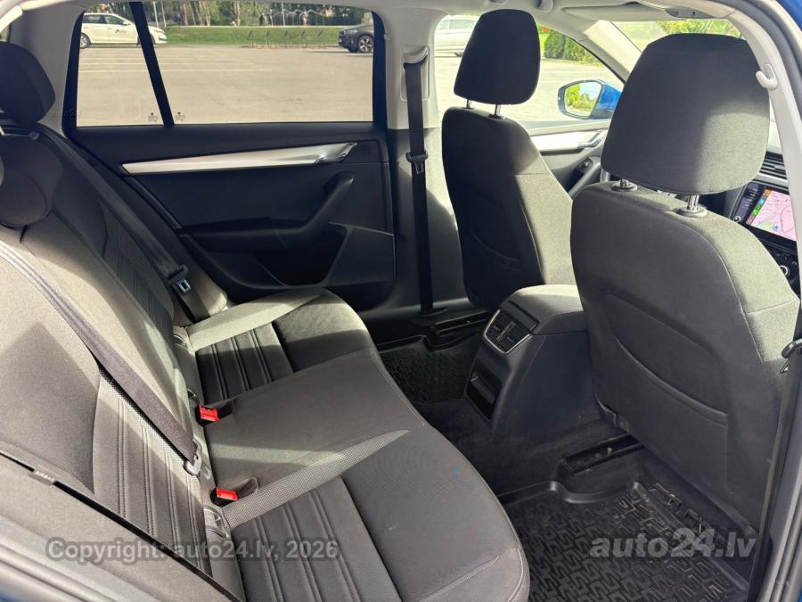 Blue Skoda Octavia 2020 in Tallinn, with an engine capacity of 1.50 L and mileage of 116 thousand km for 11990 €, photo 8 on AUTOMOTO.COM.LV