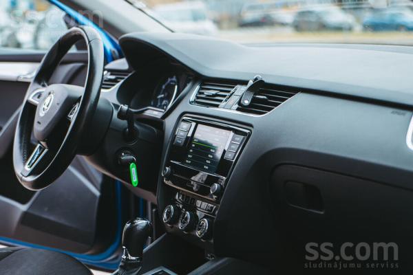 Zils Skoda Octavia 2020 Rīga, ar dzinēja tilpumu 1.50 L un nobraukumu 174 tūkst. km par 10406 €, foto 4 vietnē AUTOMOTO.COM.LV