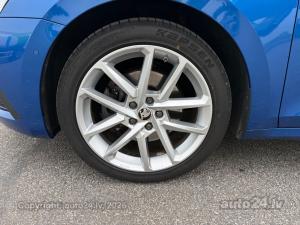 Blue Skoda Octavia 2020 in Tallinn, with an engine capacity of 2.00 L and mileage of 136 thousand km for 20200 €, photo 9 on AUTOMOTO.COM.LV