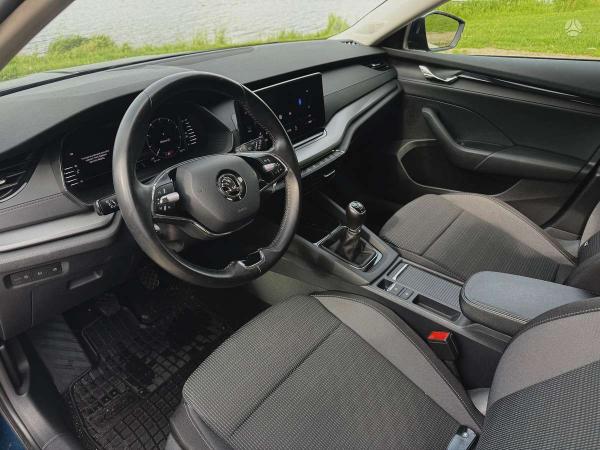 Zils Skoda Octavia 2020 Viļņa, ar dzinēja tilpumu 1.00 L un nobraukumu 105 tūkst. km par 9600 €, foto 9 vietnē AUTOMOTO.COM.LV