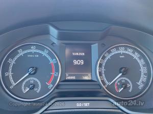 Zils Skoda Octavia 2020 Tallina, ar dzinēja tilpumu 1.50 L un nobraukumu 250 tūkst. km par 8500 €, foto 10 vietnē AUTOMOTO.COM.LV