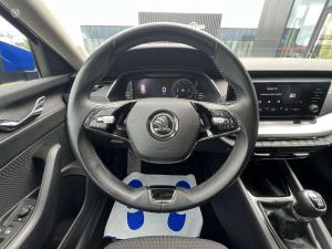 Blue Skoda Octavia 2020 in Siauliai, with an engine capacity of 1.97 L and mileage of 131 thousand km for 13300 €, photo 15 on AUTOMOTO.COM.LV