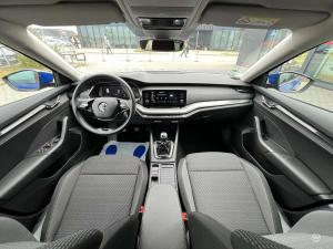 Blue Skoda Octavia 2020 in Siauliai, with an engine capacity of 1.97 L and mileage of 131 thousand km for 13300 €, photo 16 on AUTOMOTO.COM.LV