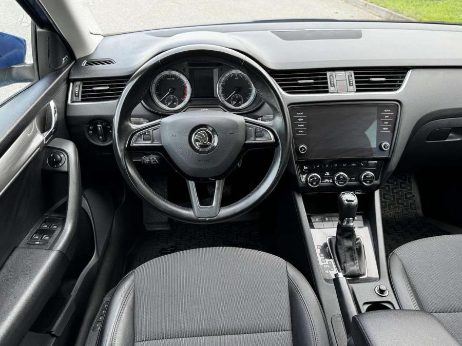 Blue Skoda Octavia 2020 in Vilnius, with an engine capacity of 1.98 L and mileage of 154 thousand km for 15450 €, photo 7 on AUTOMOTO.COM.LV