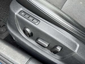 Blue Skoda Octavia 2020 in Vilnius, with an engine capacity of 1.98 L and mileage of 154 thousand km for 15450 €, photo 13 on AUTOMOTO.COM.LV
