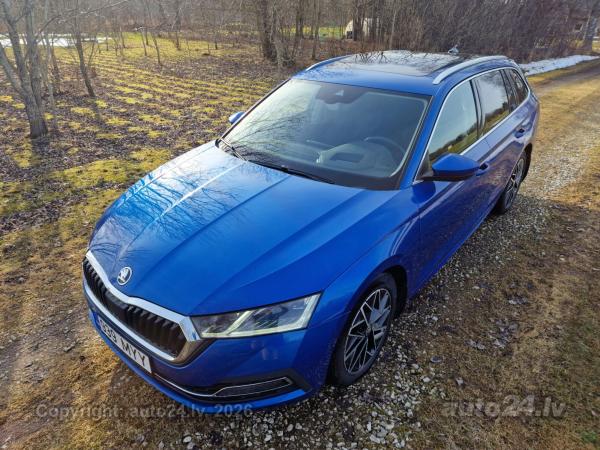 Zils Skoda Octavia 2020 Tartu, ar dzinēja tilpumu 2.00 L un nobraukumu 253 tūkst. km par 16000 €, foto  vietnē AUTOMOTO.COM.LV