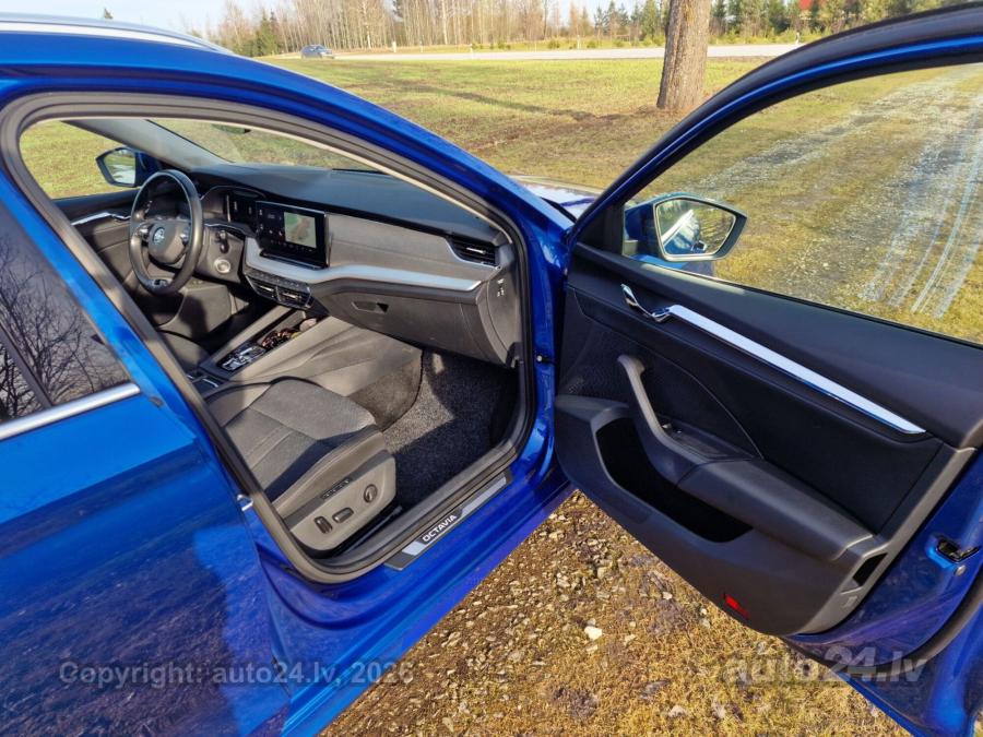 Zils Skoda Octavia 2020 Tartu, ar dzinēja tilpumu 2.00 L un nobraukumu 253 tūkst. km par 16000 €, foto 8 vietnē AUTOMOTO.COM.LV