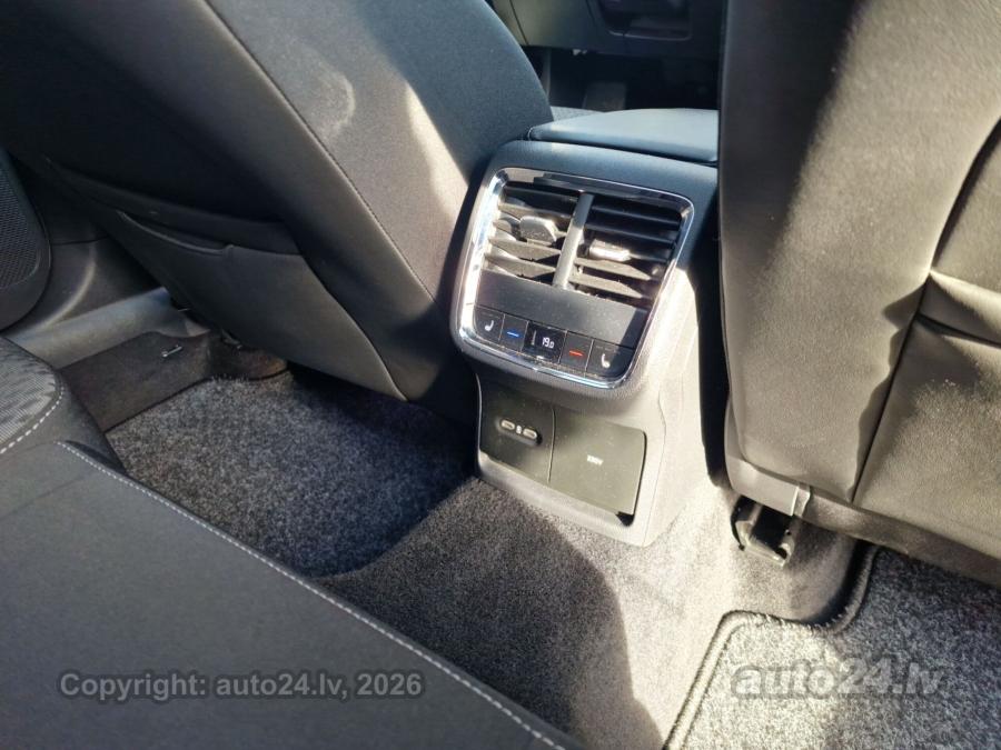 Zils Skoda Octavia 2020 Tartu, ar dzinēja tilpumu 2.00 L un nobraukumu 253 tūkst. km par 16000 €, foto 14 vietnē AUTOMOTO.COM.LV