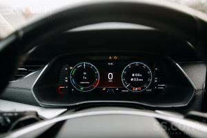 Blue Skoda Octavia 2021 in Riga, with an engine capacity of 1.40 L and mileage of 78 thousand km for 20750 €, photo 6 on AUTOMOTO.COM.LV