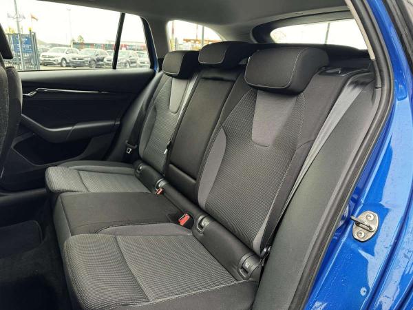 Blue Skoda Octavia 2021 in Kaunas, with an engine capacity of 1.00 L and mileage of 185 thousand km for 11200 €, photo 11 on AUTOMOTO.COM.LV