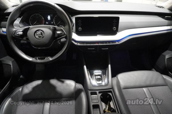 Blue Skoda Octavia 2021 in Tallinn, with an engine capacity of 1.00 L and mileage of 93 thousand km for 16900 €, photo 11 on AUTOMOTO.COM.LV