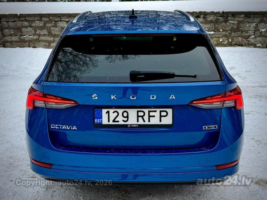Zils Skoda Octavia 2021 Tallina, ar dzinēja tilpumu 1.50 L un nobraukumu 90 tūkst. km par 18990 €, foto 5 vietnē AUTOMOTO.COM.LV