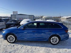 Blue Skoda Octavia 2021 in Kaunas, with an engine capacity of 1.97 L and mileage of 200 thousand km for 16400 €, photo 3 on AUTOMOTO.COM.LV