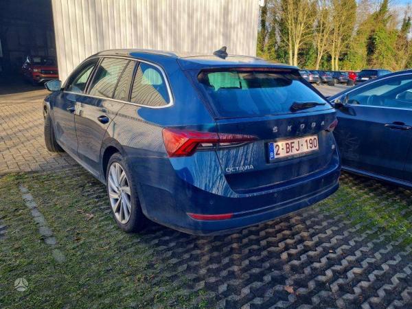 Blue Skoda Octavia 2021 in Vilnius, with an engine capacity of 1.40 L and mileage of 109 thousand km for 18900 €, photo 5 on AUTOMOTO.COM.LV