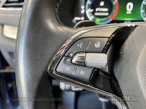 Zils Skoda Octavia 2021 Tallina, ar dzinēja tilpumu 1.00 L un nobraukumu 114 tūkst. km par 15400 €, foto 19 vietnē AUTOMOTO.COM.LV
