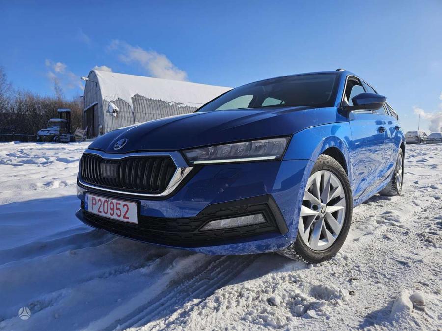 Blue Skoda Octavia 2021 in Kaunas, with an engine capacity of 0.20 L and mileage of 200 thousand km for 13999 €, photo 30 on AUTOMOTO.COM.LV