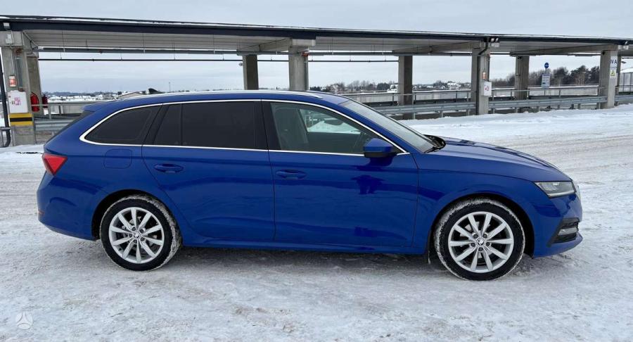Blue Skoda Octavia 2021 in Vilnius, with an engine capacity of 1.97 L and mileage of 126 thousand km for 14800 €, photo 20 on AUTOMOTO.COM.LV