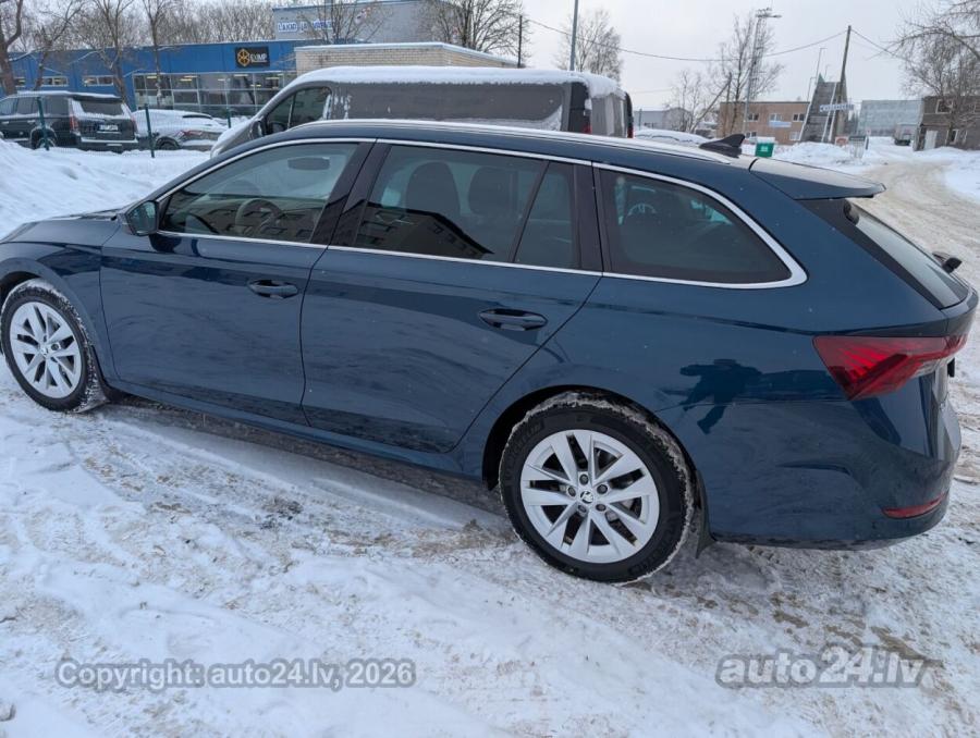 Zils Skoda Octavia 2021 Tallina, ar dzinēja tilpumu 2.00 L un nobraukumu 262 tūkst. km par 13500 €, foto 3 vietnē AUTOMOTO.COM.LV