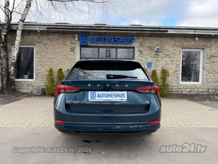 Zils Skoda Octavia 2021 Tallina, ar dzinēja tilpumu 1.40 L un nobraukumu 123 tūkst. km par 16490 €, foto 10 vietnē AUTOMOTO.COM.LV