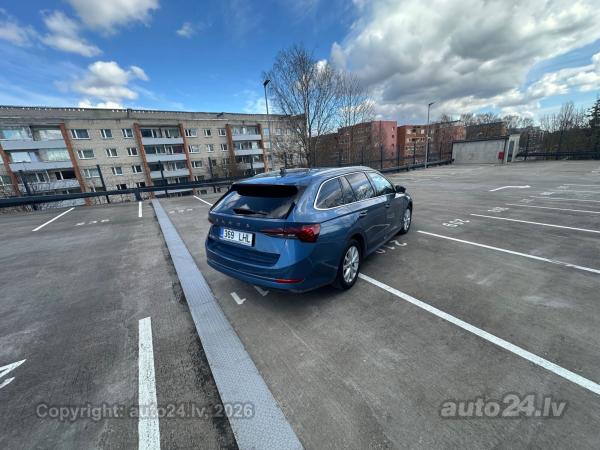 Blue Skoda Octavia 2021 in Tallinn, with an engine capacity of 2.00 L and mileage of 230 thousand km for 15500 €, photo 4 on AUTOMOTO.COM.LV