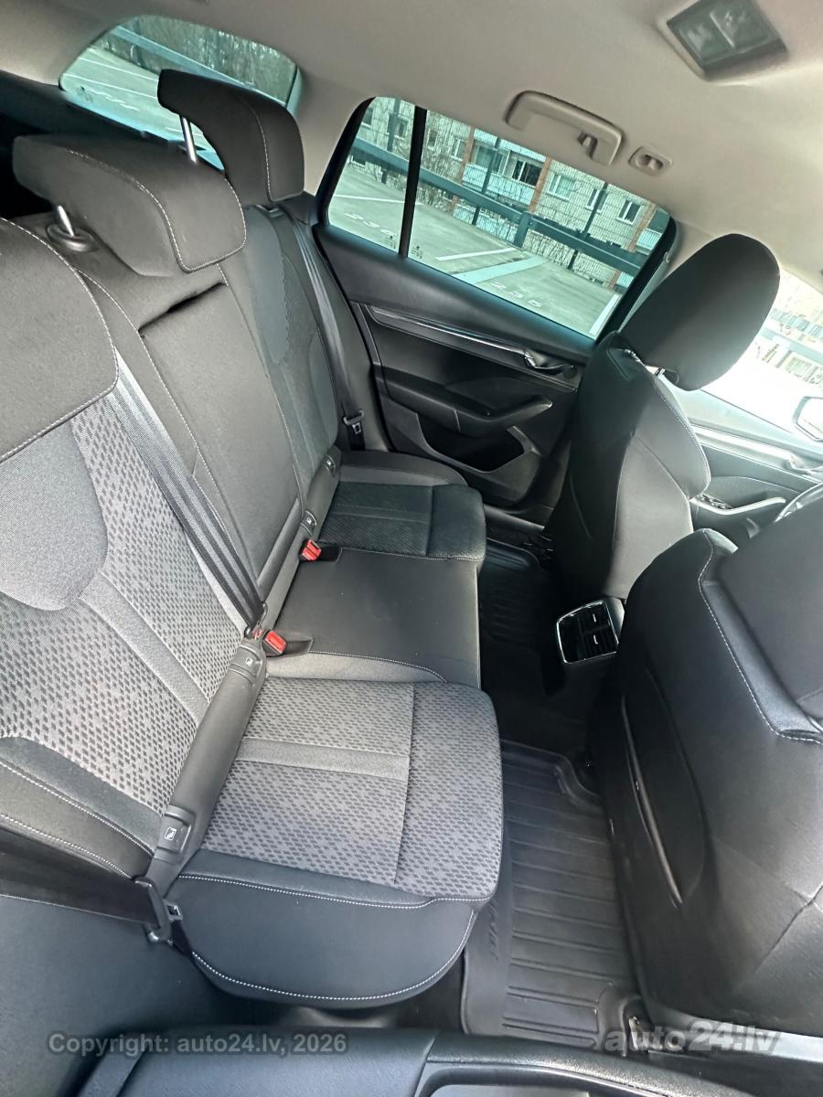 Zils Skoda Octavia 2021 Tallina, ar dzinēja tilpumu 2.00 L un nobraukumu 230 tūkst. km par 15500 €, foto 9 vietnē AUTOMOTO.COM.LV