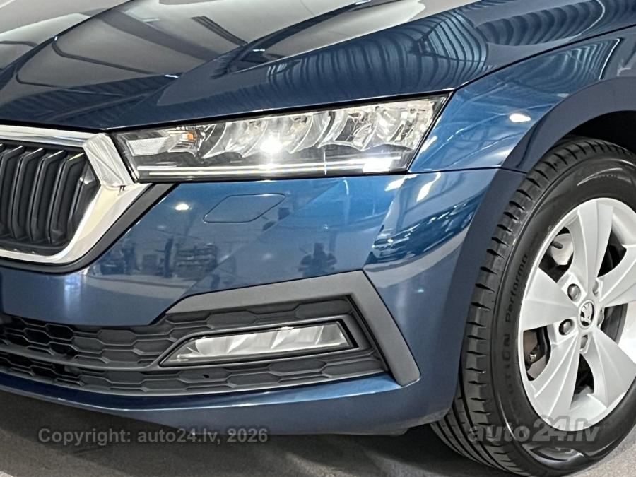 Blue Skoda Octavia 2021 in Tallinn, with an engine capacity of 2.00 L and mileage of 143 thousand km for 15700 €, photo 21 on AUTOMOTO.COM.LV