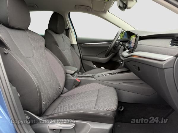 Blue Skoda Octavia 2021 in Parnu, with an engine capacity of 1.00 L and mileage of 100 thousand km for 15900 €, photo 5 on AUTOMOTO.COM.LV