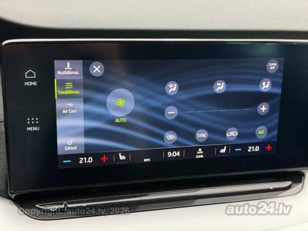 Blue Skoda Octavia 2021 in Parnu, with an engine capacity of 1.00 L and mileage of 100 thousand km for 15900 €, photo 10 on AUTOMOTO.COM.LV