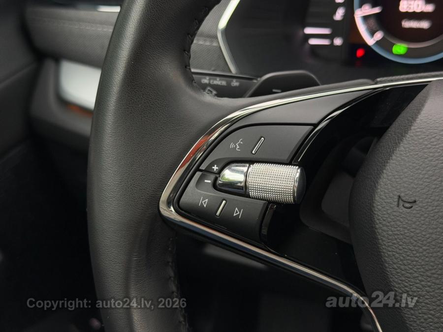 Zils Skoda Octavia 2021 Pērnava, ar dzinēja tilpumu 1.00 L un nobraukumu 100 tūkst. km par 15900 €, foto 18 vietnē AUTOMOTO.COM.LV
