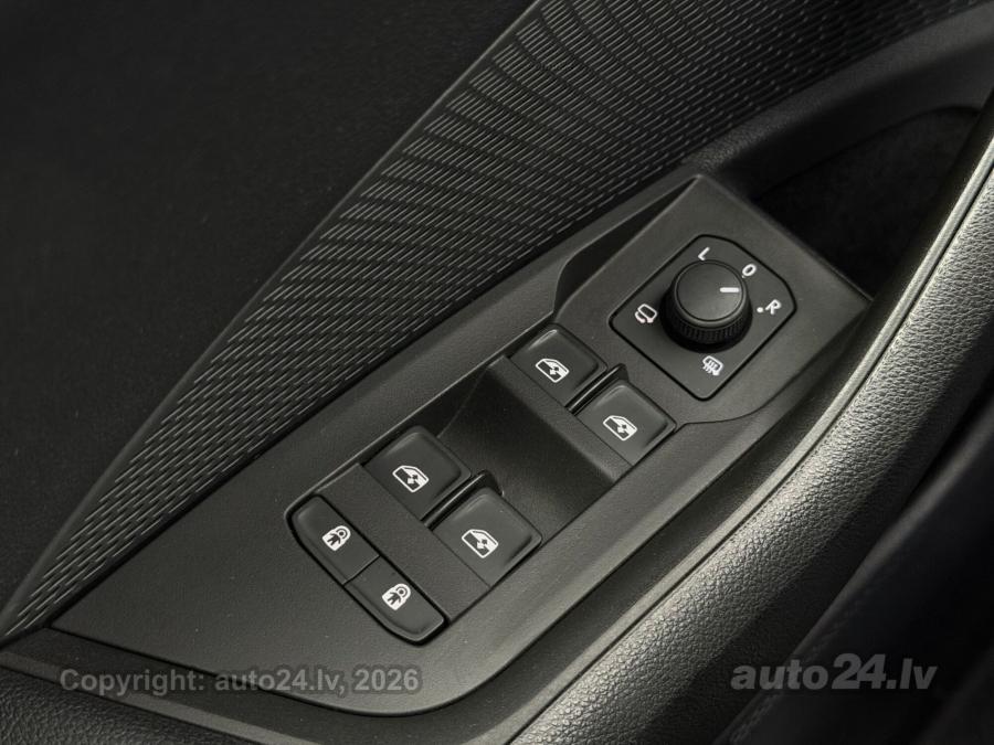 Zils Skoda Octavia 2021 Pērnava, ar dzinēja tilpumu 1.00 L un nobraukumu 100 tūkst. km par 15900 €, foto 21 vietnē AUTOMOTO.COM.LV