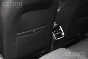 Blue Skoda Octavia 2021 in Riga, with an engine capacity of 2.00 L and mileage of 182 thousand km for 15500 €, photo 19 on AUTOMOTO.COM.LV