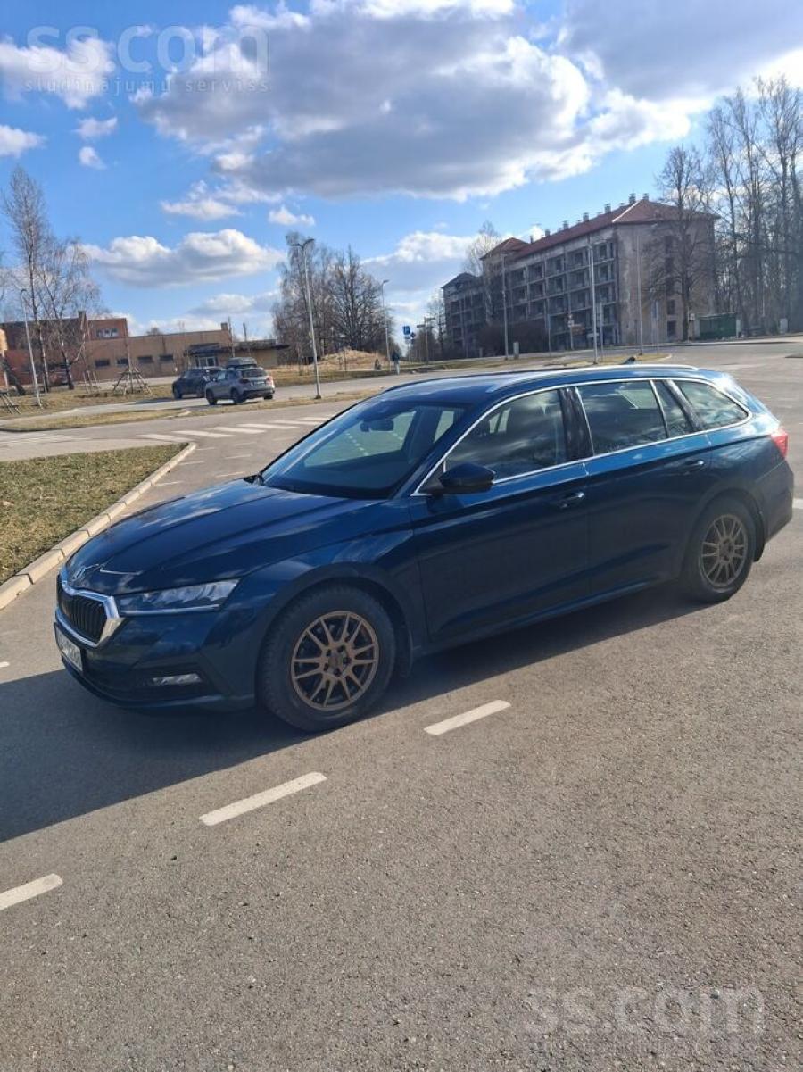 Blue Skoda Octavia 2021 in Cesis, with an engine capacity of 1.50 L and mileage of 65 thousand km for 16900 €, photo 1 on AUTOMOTO.COM.LV