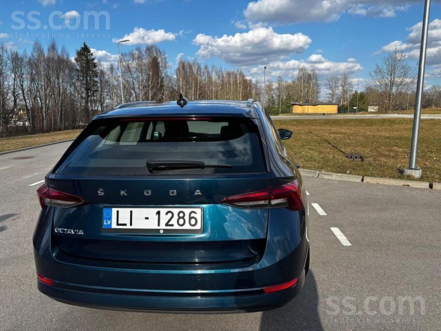 Blue Skoda Octavia 2021 in Cesis, with an engine capacity of 1.50 L and mileage of 65 thousand km for 16900 €, photo 5 on AUTOMOTO.COM.LV