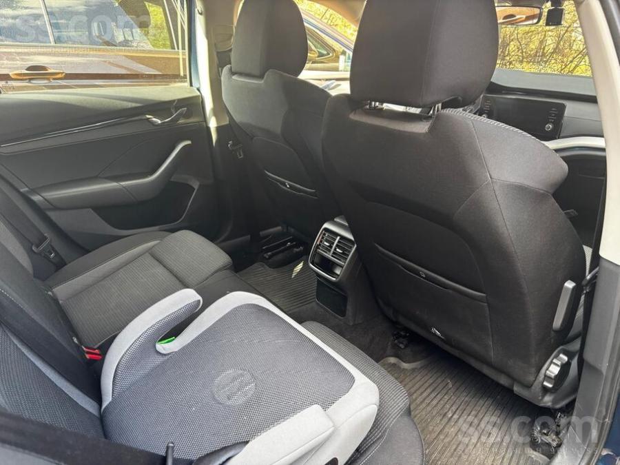 Blue Skoda Octavia 2021 in Cesis, with an engine capacity of 1.50 L and mileage of 65 thousand km for 16900 €, photo 10 on AUTOMOTO.COM.LV