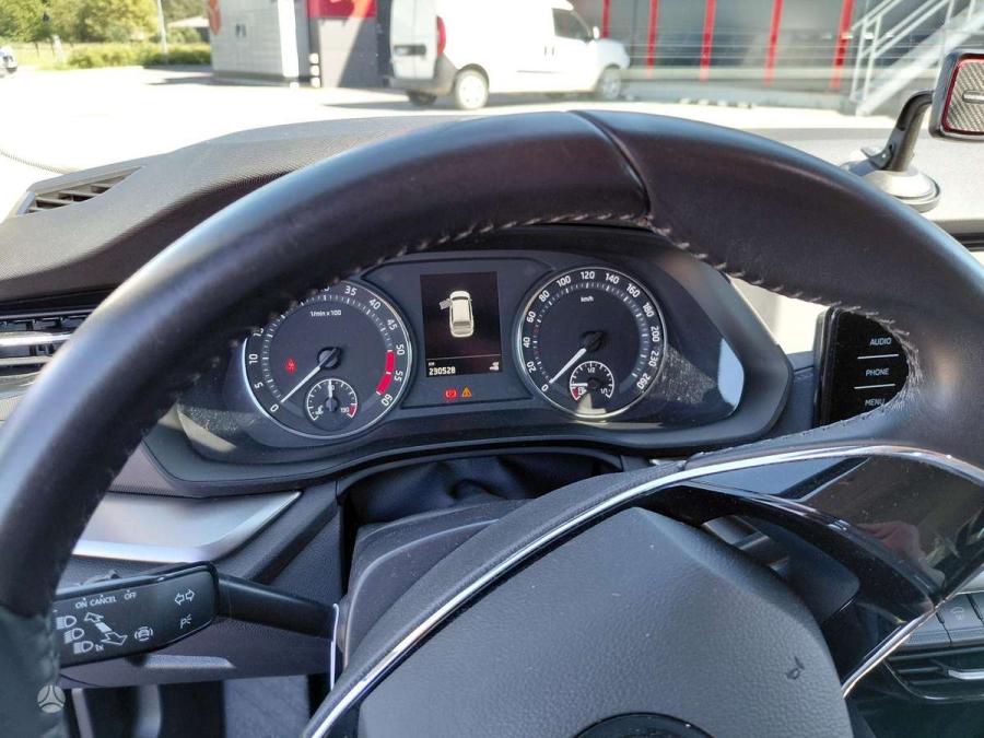Blue Skoda Octavia 2021 in Vilnius, with an engine capacity of 1.97 L and mileage of 231 thousand km for 12000 €, photo 6 on AUTOMOTO.COM.LV
