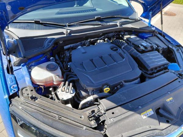 Blue Skoda Octavia 2021 in Vilnius, with an engine capacity of 1.97 L and mileage of 231 thousand km for 12000 €, photo 7 on AUTOMOTO.COM.LV