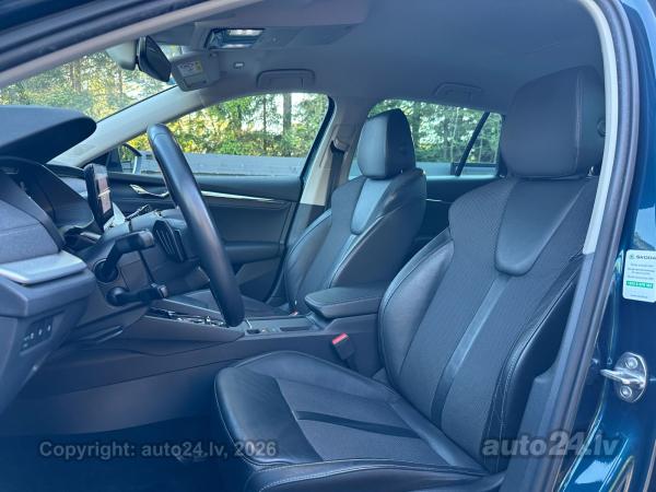 Zils Skoda Octavia 2021 Tallina, ar dzinēja tilpumu 1.50 L un nobraukumu 120 tūkst. km par 15990 €, foto 8 vietnē AUTOMOTO.COM.LV