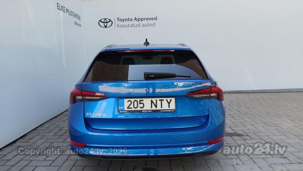 Zils Skoda Octavia 2021 Tallina, ar dzinēja tilpumu 1.97 L un nobraukumu 130 tūkst. km par 17995 €, foto 4 vietnē AUTOMOTO.COM.LV