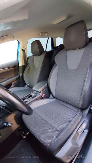Blue Skoda Octavia 2021 in Tallinn, with an engine capacity of 1.97 L and mileage of 130 thousand km for 17995 €, photo 12 on AUTOMOTO.COM.LV
